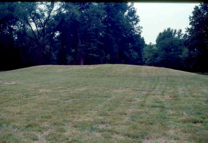 EXPLORE – Cahokia Mounds